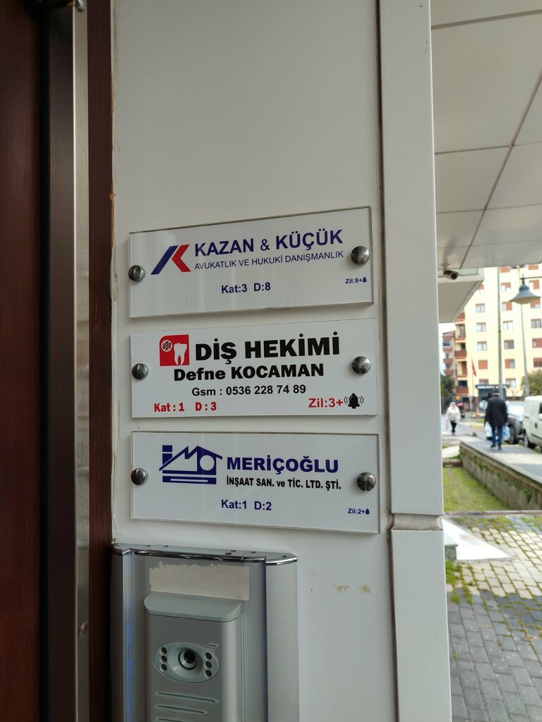Özel ağız ve diş sağlığı klinikleri ve muayenehaneleri Diş Hekimi Defne Kocaman, İstanbul, foto