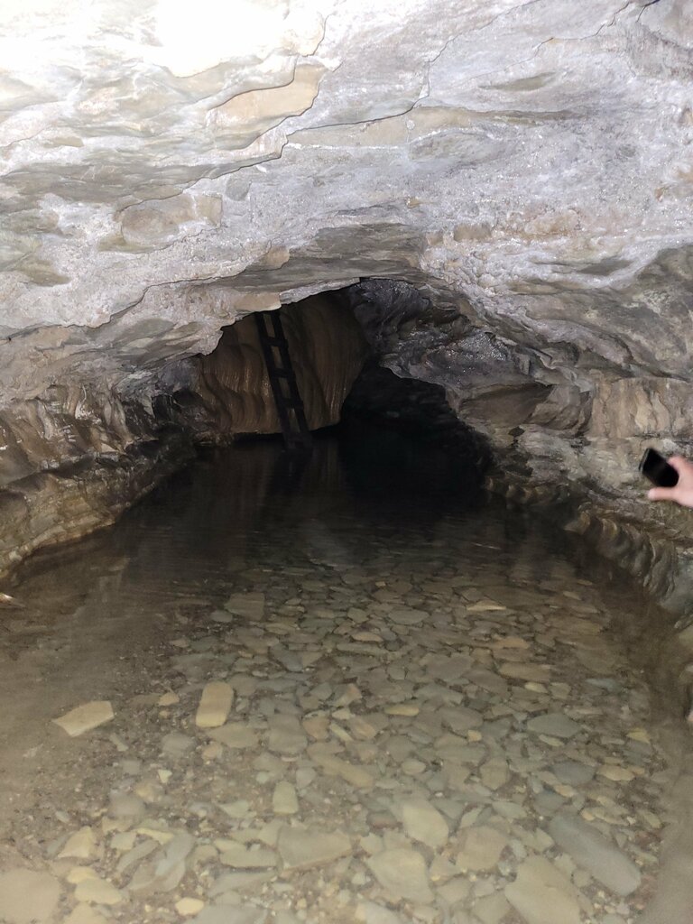 Turistik yerler Красноалександровская пещера, Soçi, foto