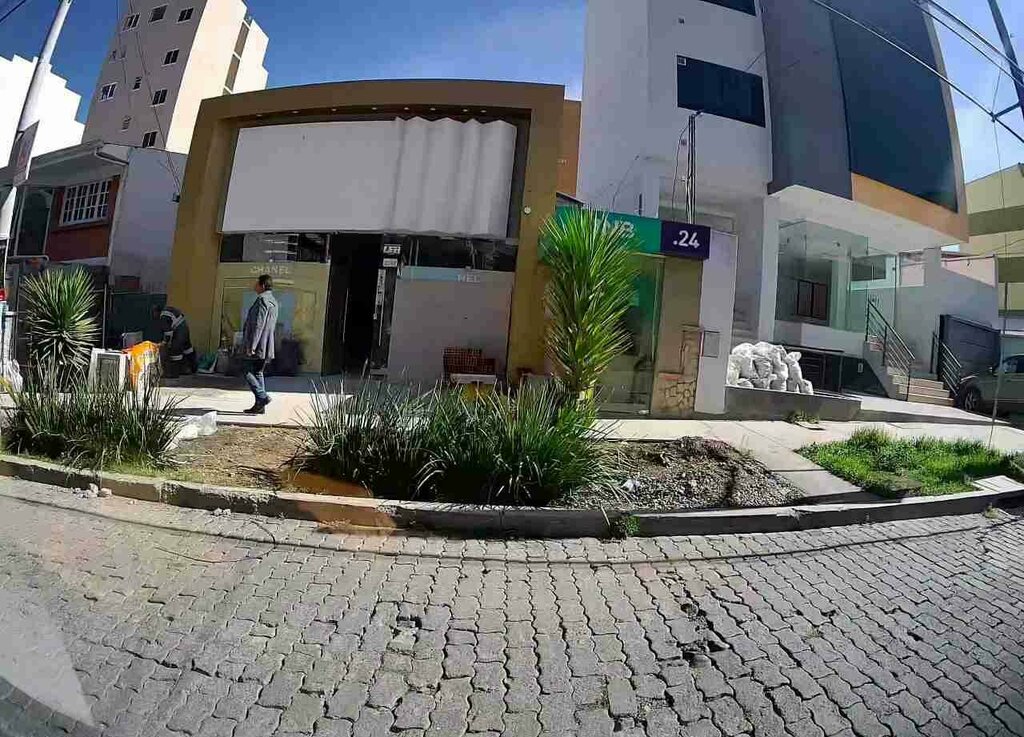 Kozmetik ürünleri ve parfümeri dağıtıcıları Channel, La Paz, foto