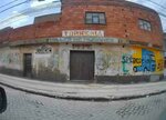 Pepe's Stub Workshop (Department of La Paz, Provincia Murillo, El Alto, Central Villa Dolores, Avenida Antofagasta, 53), oto döşeme  El Alto'dan