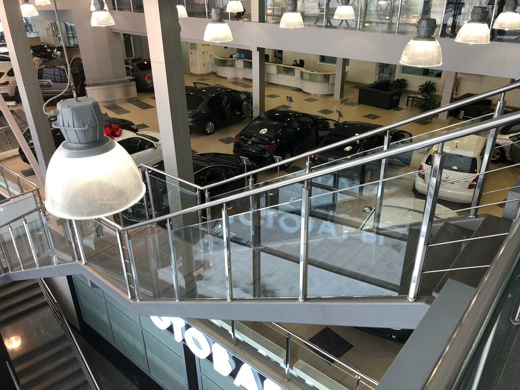 Otomobil satış galerileri Auto-polus, Saint‑Petersburg, foto