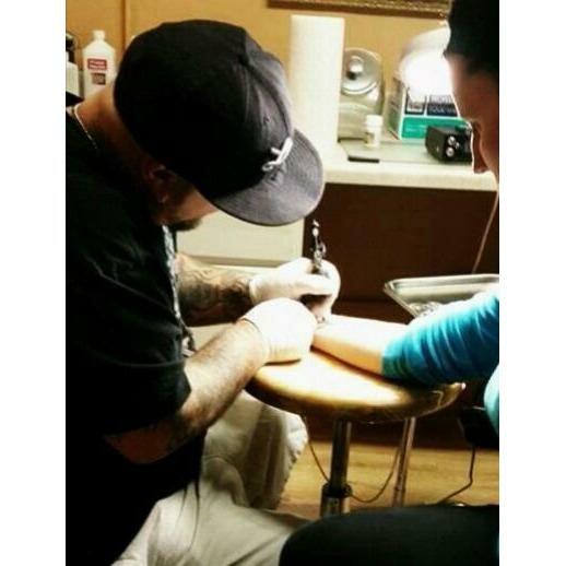 Dövmeciler Signature Tattoo, Ohio Eyaleti, foto