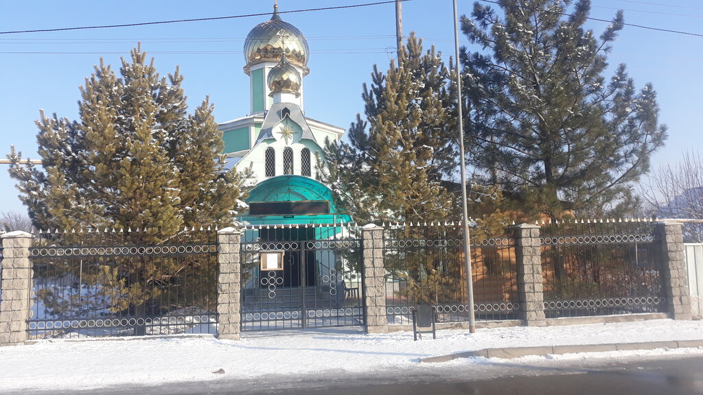 Ortodoks kiliseleri Church of St. Seraphim of Sarov, Almatı eyaleti, foto