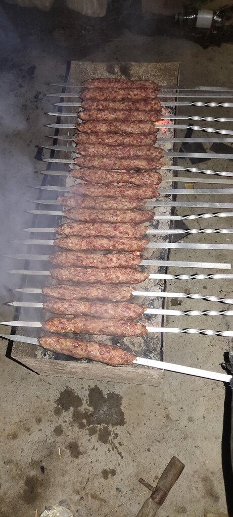 Kafe Чайхана Нургазы, Batken İli, foto