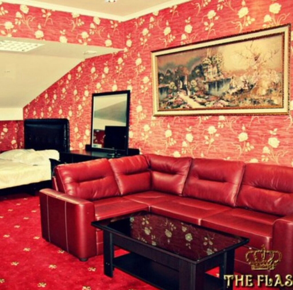 Otel Flash, Langepas, foto