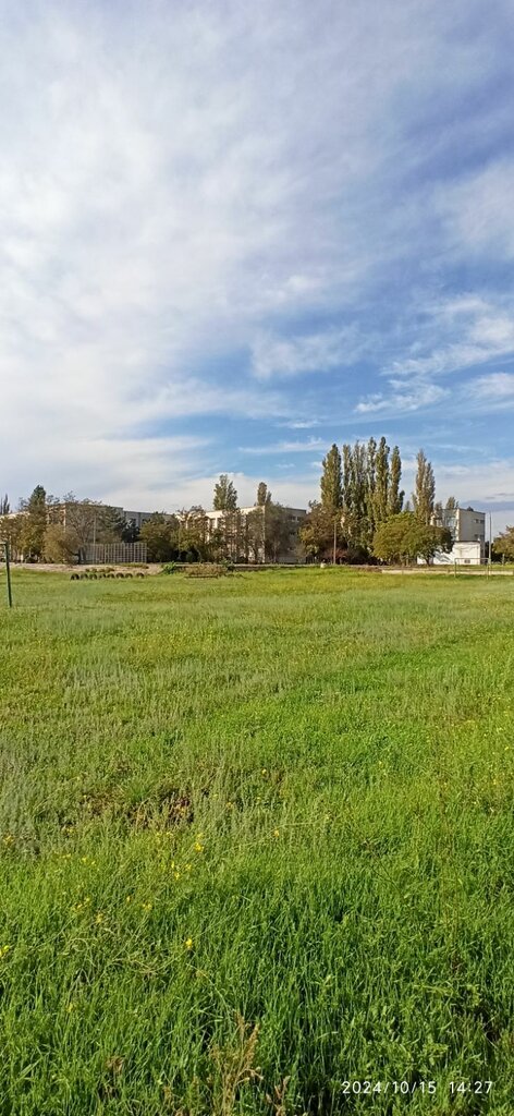 Spor alanı Футбольное поле, Krasnoperekopsk, foto