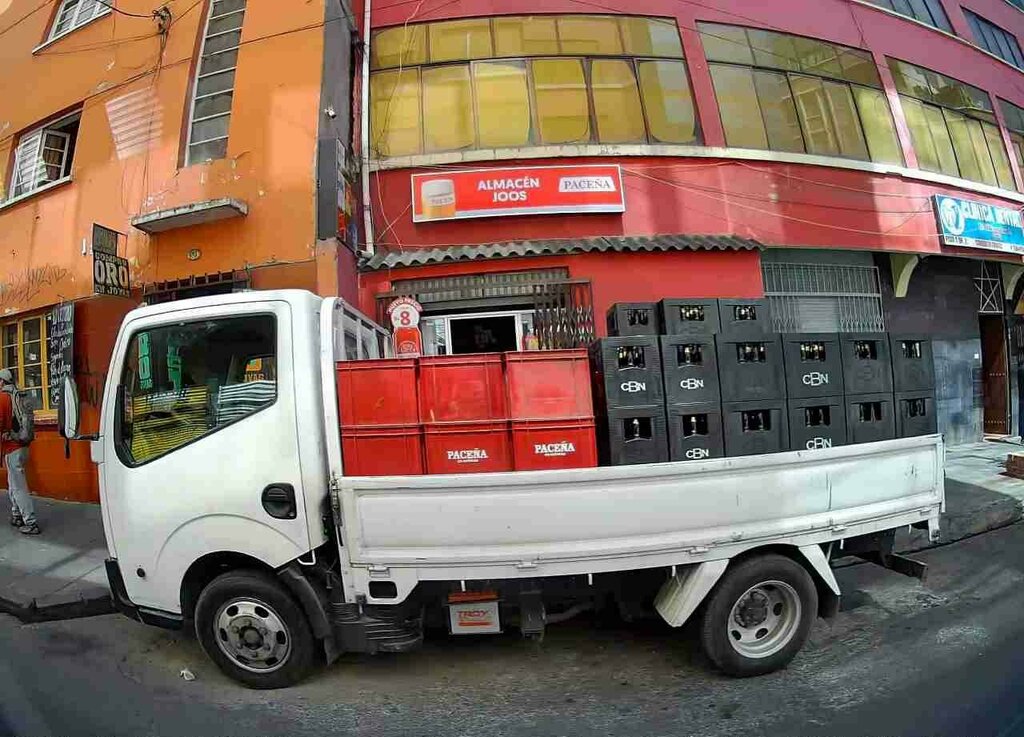 Alkollü içecekler Almacen Joos, La Paz, foto