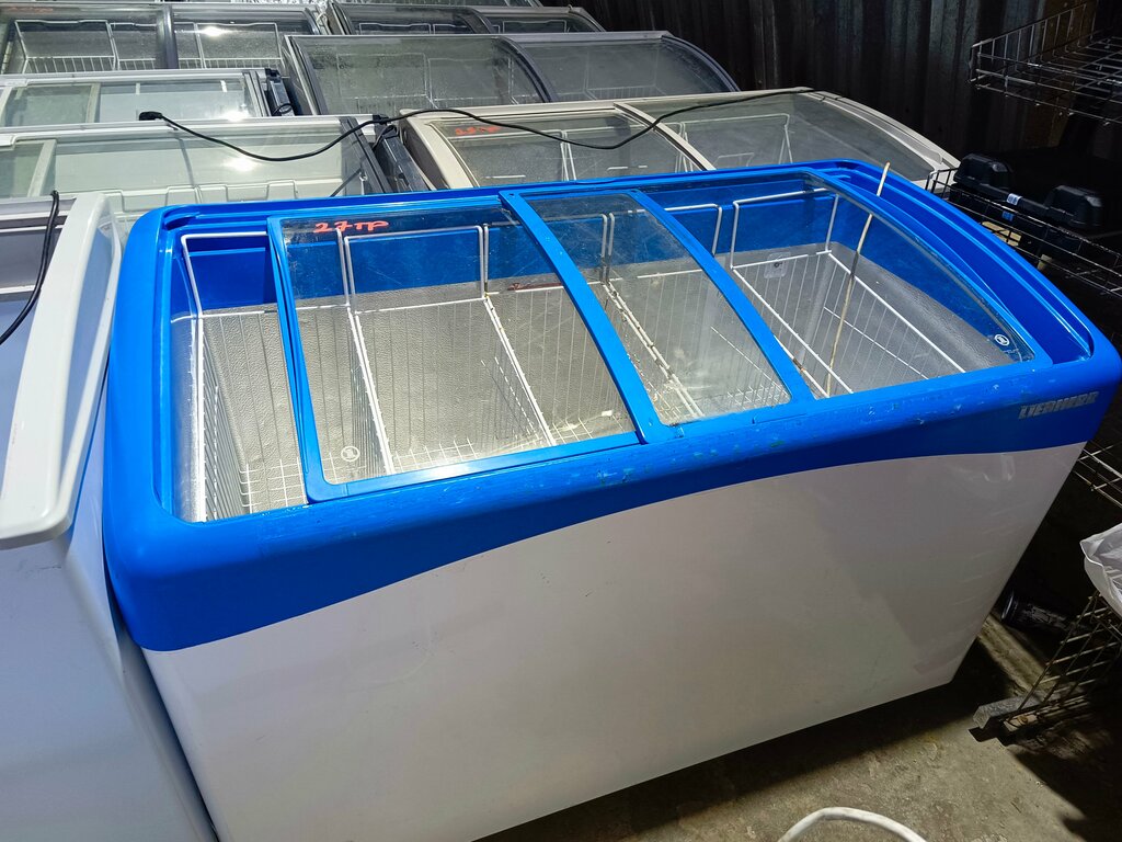 Satış ekipmanları firmaları SMFrost, Moskova, foto