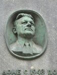 В этом доме с 1948 по 1956 годы жил и работал писатель Александр Александрович Фадеев. (Tverskaya Street No:27с1), anıt levhası, anıt taş  Moskova'dan