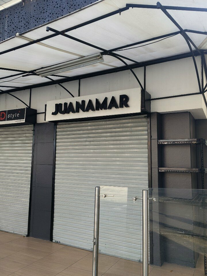 Giyim mağazası Almacen Juanamar, Medellin, foto