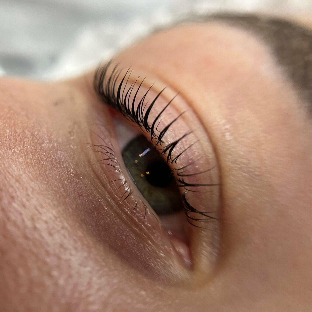 Kaş ve kirpik salonu Browé, Murino, foto