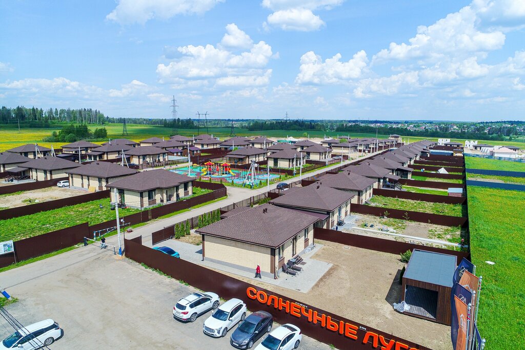 Yazlık yerleşim Солнечные луга, Moskova ve Moskovskaya oblastı, foto