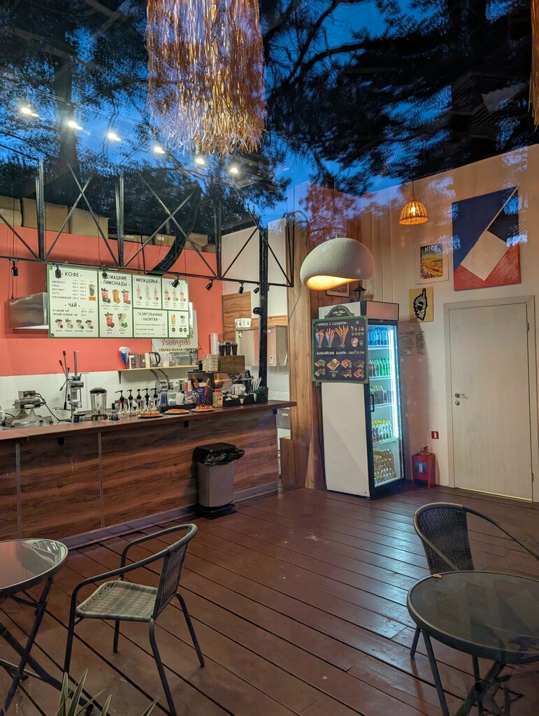 Kafe Маленький француз, Moskova, foto
