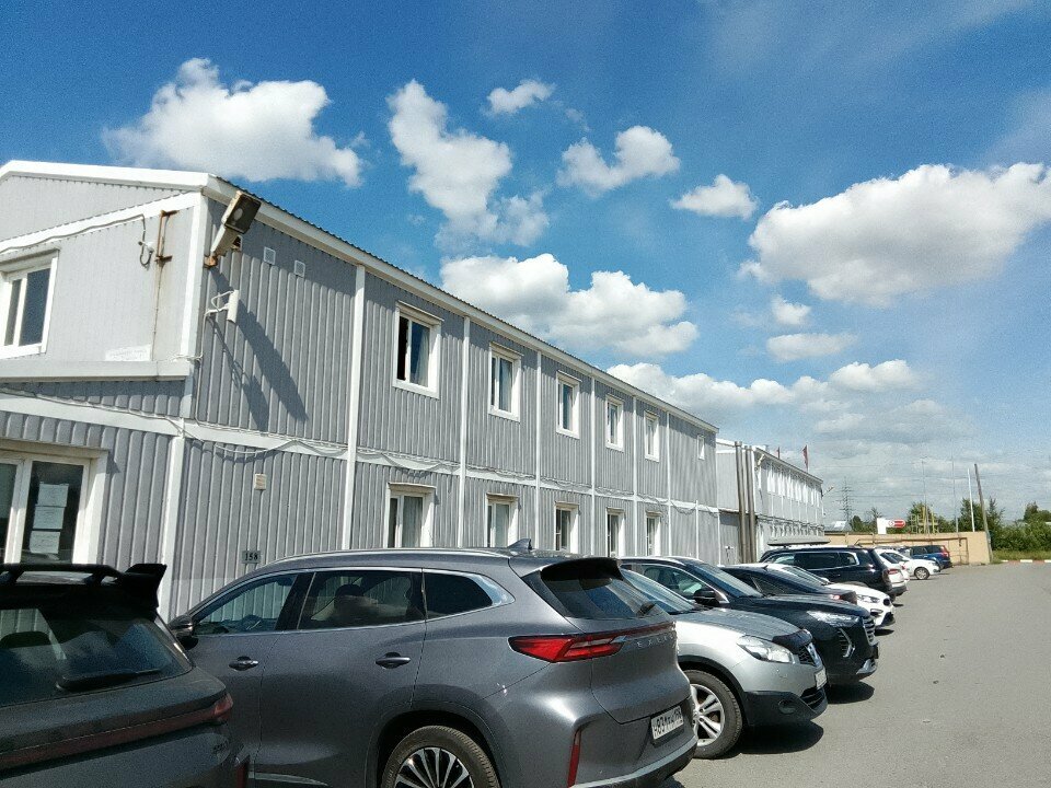 Otomobil satış galerileri Ast group, Saint‑Petersburg, foto