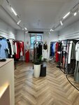 Tmdress (ulitsa Karatanova No:11), giyim mağazası  Krasnoyarsk'tan