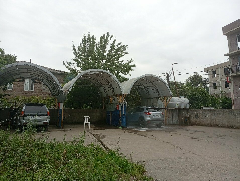 Oto yıkama Автомойка, Batum, foto