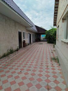 Гофман (ulitsa Parizhskikh Kommunarov No:34), otel  Sol‑İletsk'ten