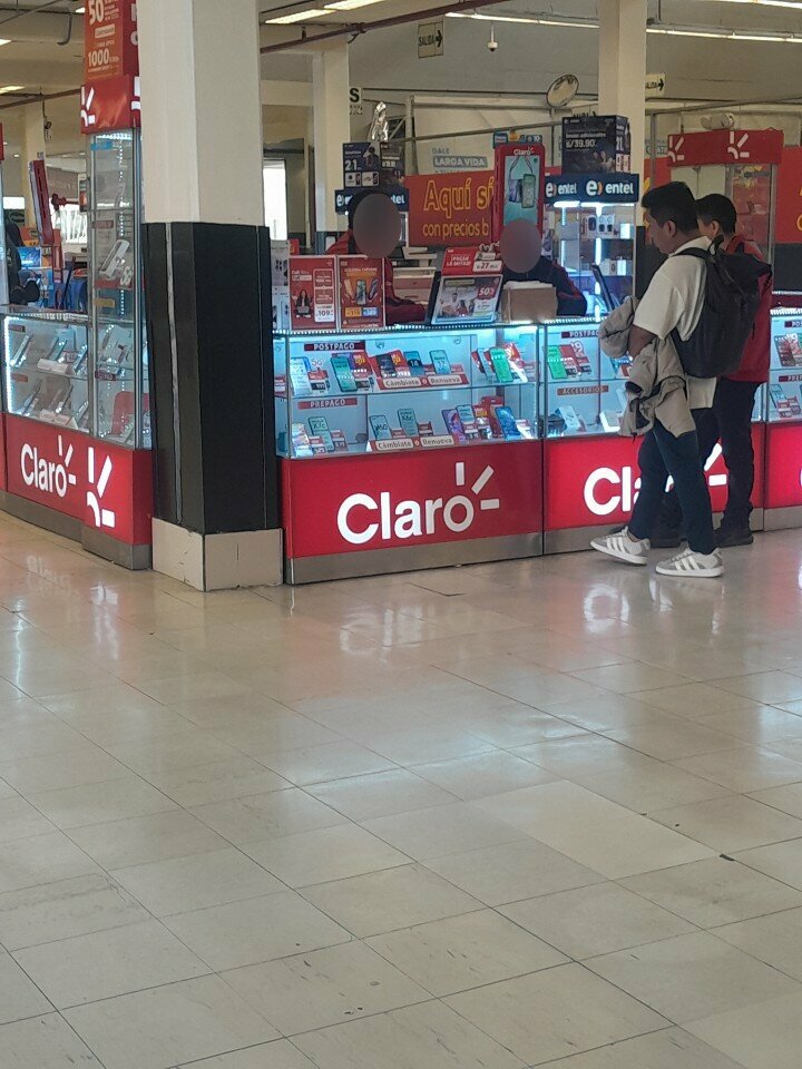 Cep telefonu ve aksesuarları satış mağazaları Claro, Lima, foto