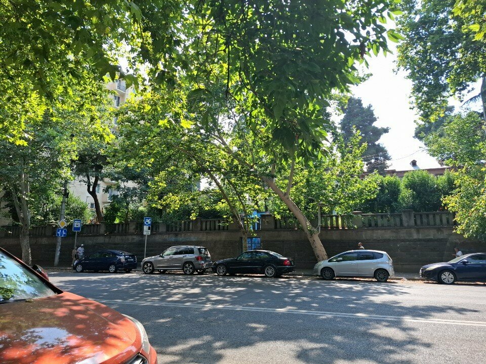 Anaokulları Детский сад, Tiflis, foto