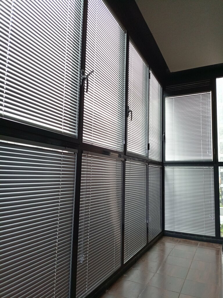 Jaluzi ve stor perde Мастер по ремонту жалюзи и рулонных штор, Sestroretsk, foto