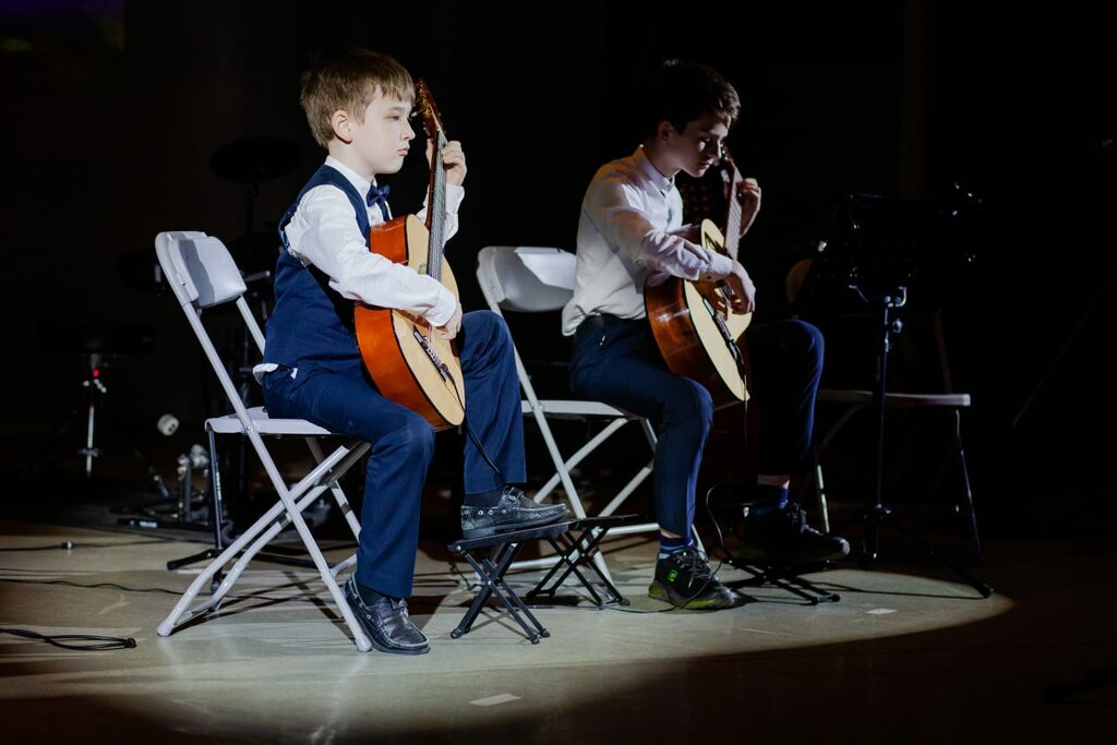 Müzik okulları ve konservatuarlar Nota Bene Pro, Kubinka, foto