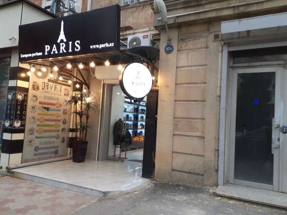 Kozmetik ve parfümeri mağazaları Paris, Bakü, foto