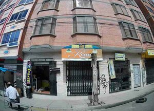 Kena (Department of La Paz, Provincia Murillo, La Paz, San Antonio, Santo Domingo, Avenida Ciudad del Niño, 10), ekmek fırını  La Paz'dan