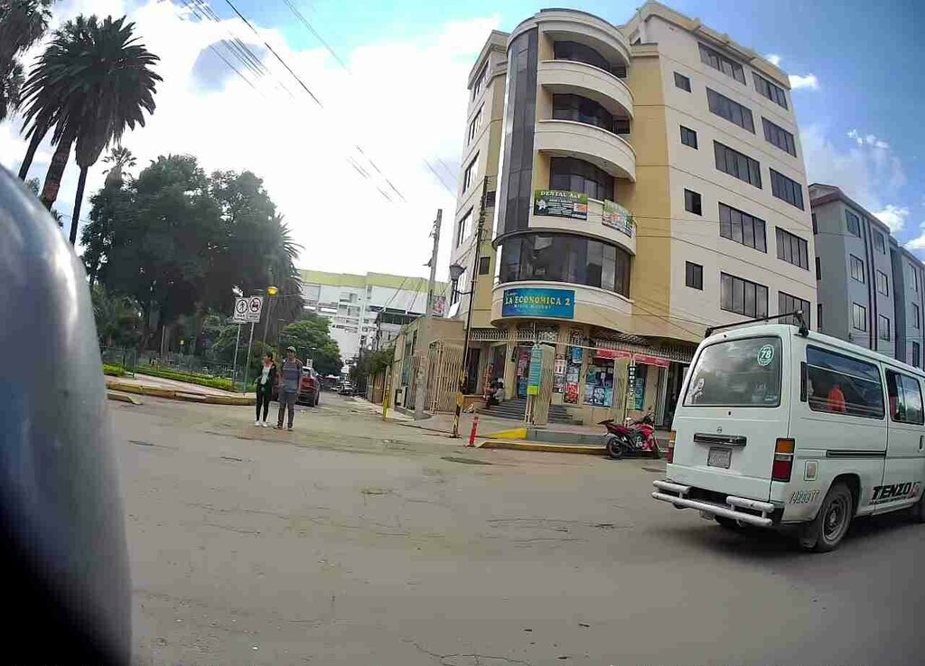 Market The Economic 2, Cochabamba, foto