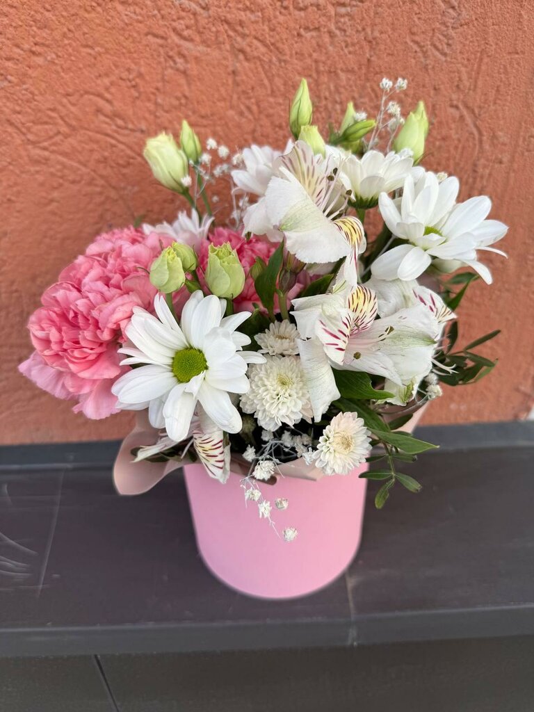 Çiçekçiler Bukety i sekrety, Almetyevsk (Elmet), foto