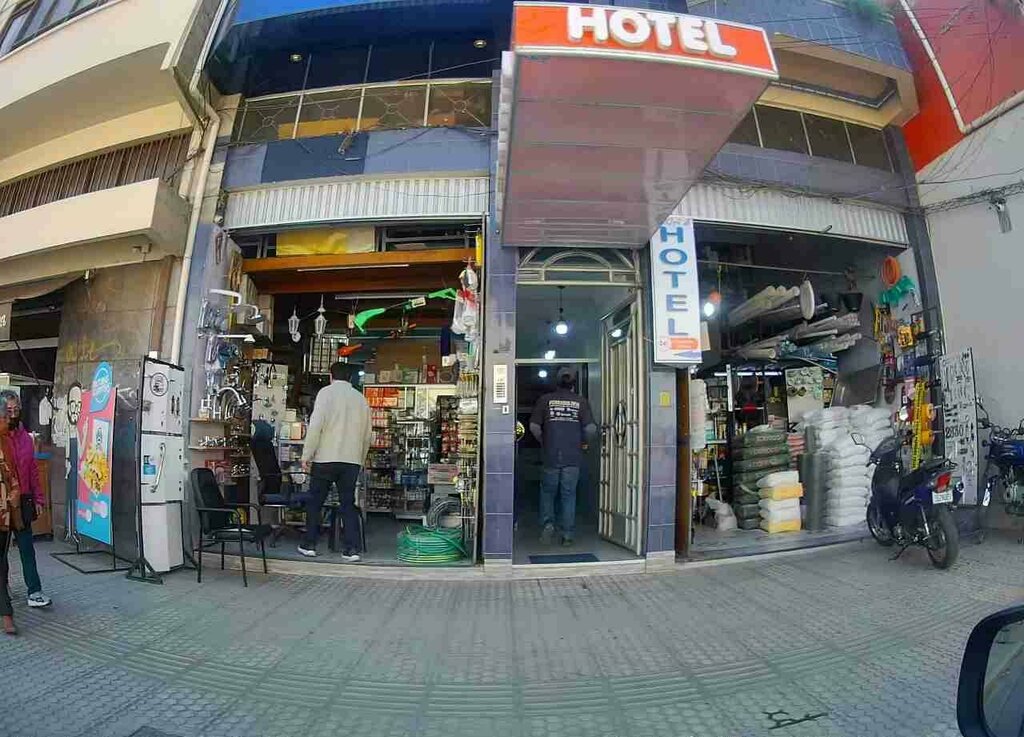 Banyo ve klozet mağazaları Sanitation Article Stores, Cochabamba, foto