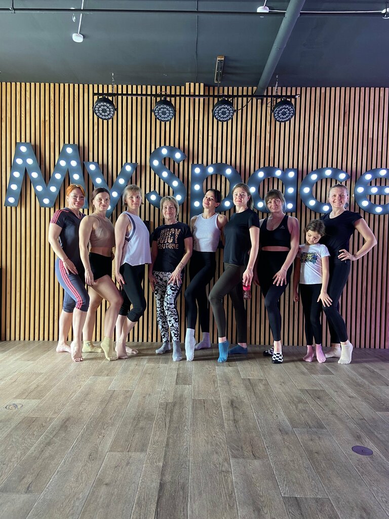 Dans okulları MySpace_Dance, Novosibirsk, foto