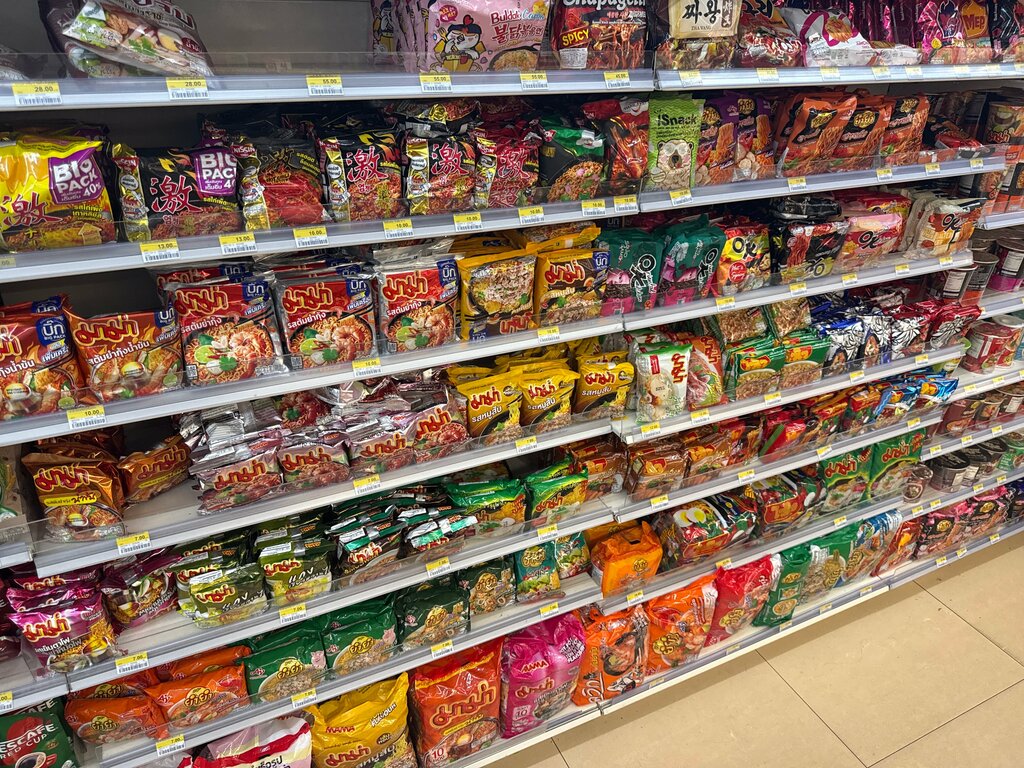 Süpermarket 7-Eleven, Pattaya, foto