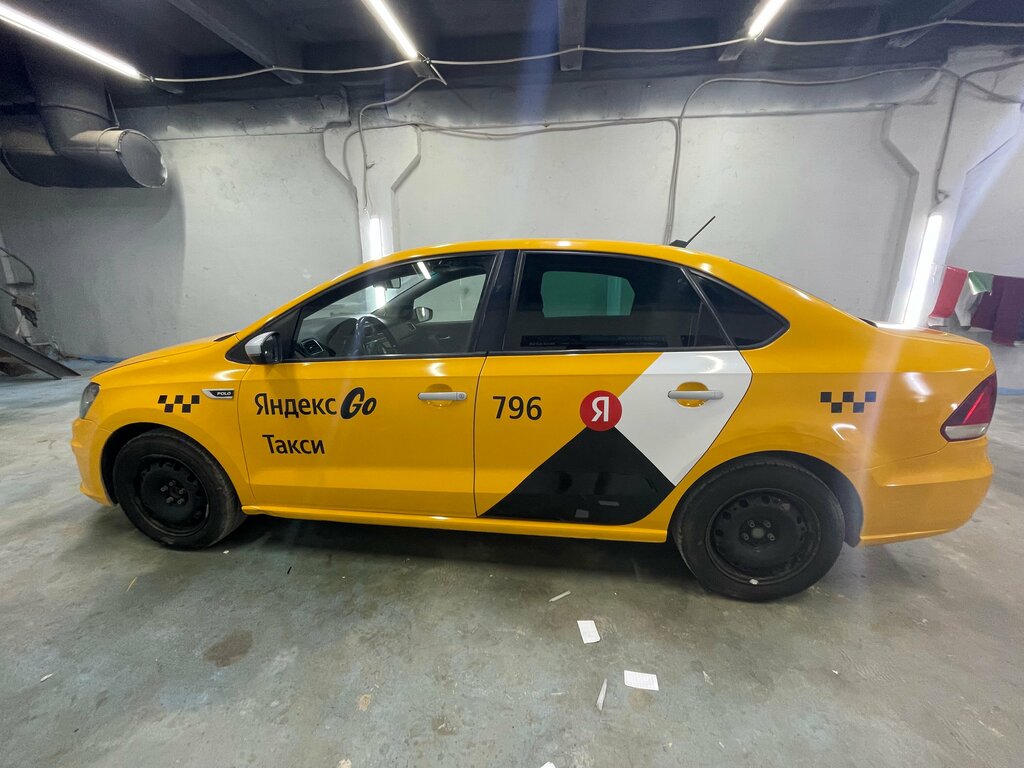 Araç film kaplama Оклейка такси, Himki, foto