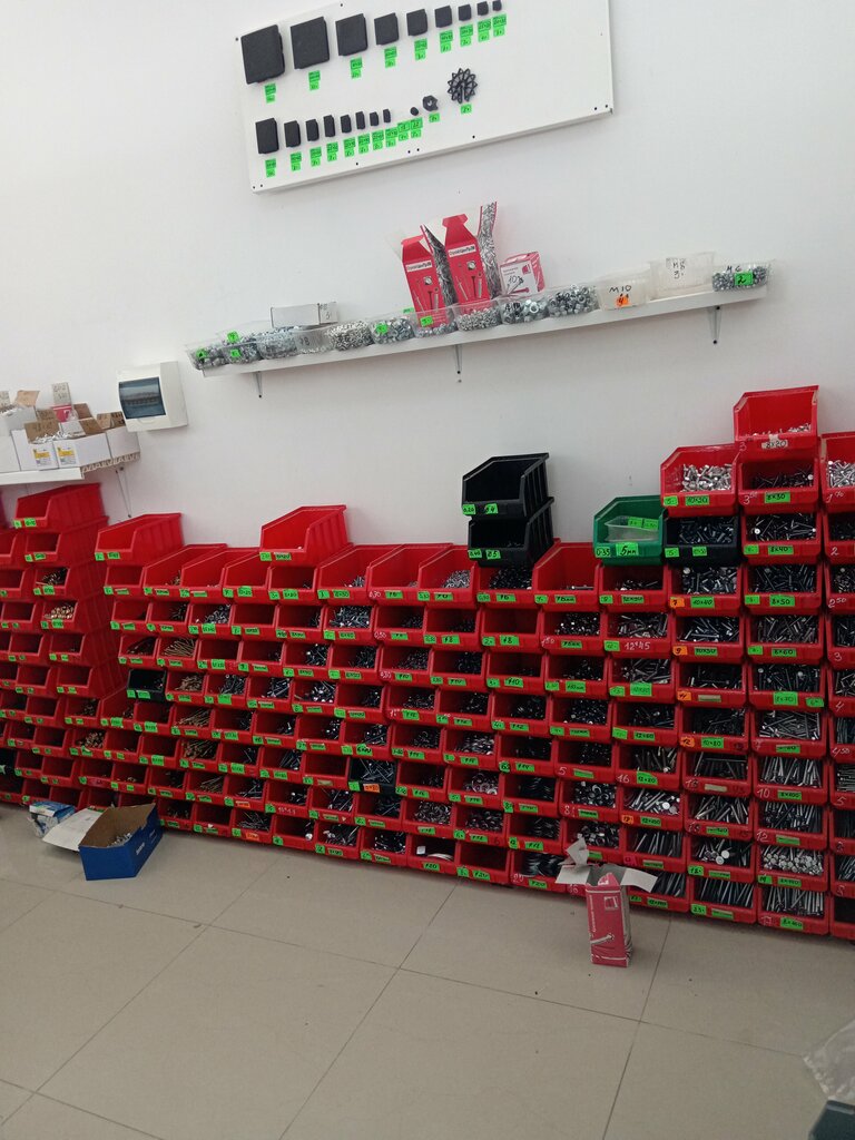 Anahtar ve kapı üreticileri Строитель, Prohladny, foto