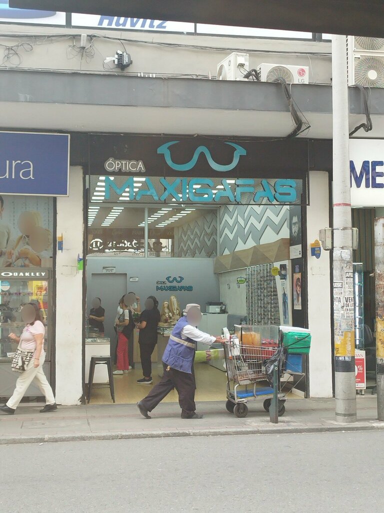 Özel muayenehaneler Optica Maxigafas, Medellin, foto