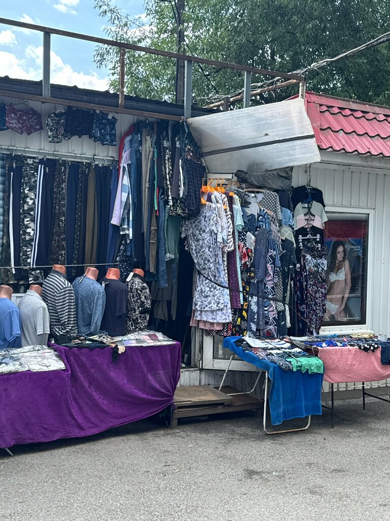 Giyim mağazası Zhenskaya odezhda, Saint‑Petersburg, foto