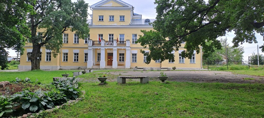 Kültür ve eğlence parkları Регулярный парк усадьбы Голицыных, Vladimirskaya oblastı, foto