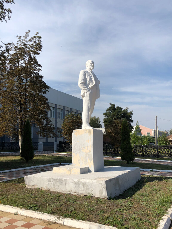 Anıt, heykel В.И. Ленин, Tambov, foto