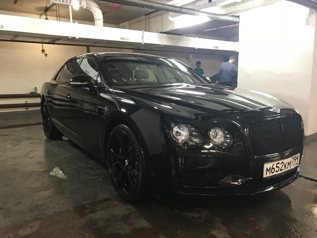 Oto lastik tamiri Auto Bunker, Moskova, foto