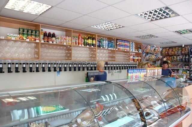 Alkollü içecek toptan Pivnoy Dvor, Saint‑Petersburg, foto