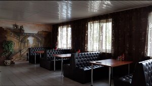 Подсолнух (Smolensk Region, Pochinkovskiy munitsipalny okrug, R-120, 320-y kilometr), kafe  Smolenskaya oblastından