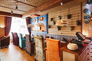 Pavlin (ulitsa Nikolaya Zelinskogo No:17, Tyumen), restoran  Tiumen'den