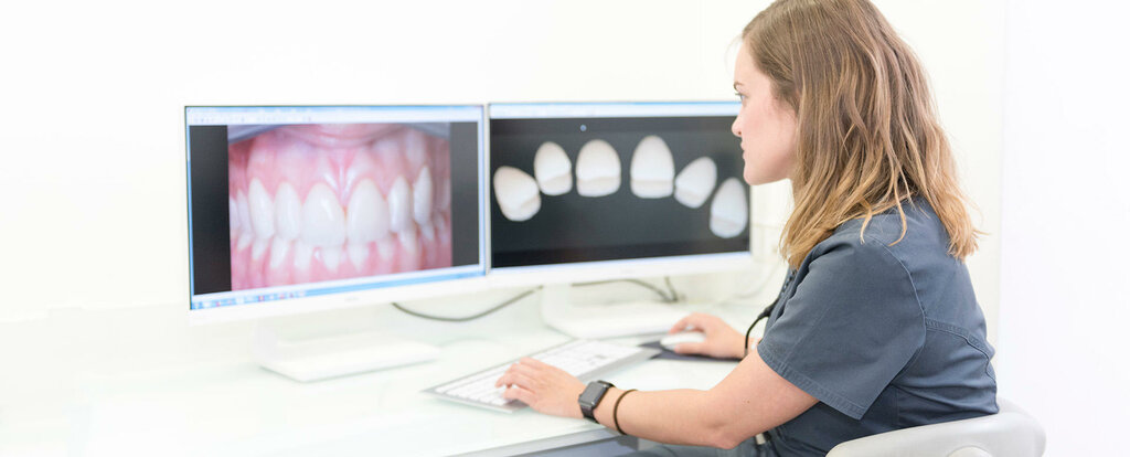 Özel ağız ve diş sağlığı klinikleri ve muayenehaneleri Clínica Dental Dra. Jorgina Estany, Girona, foto