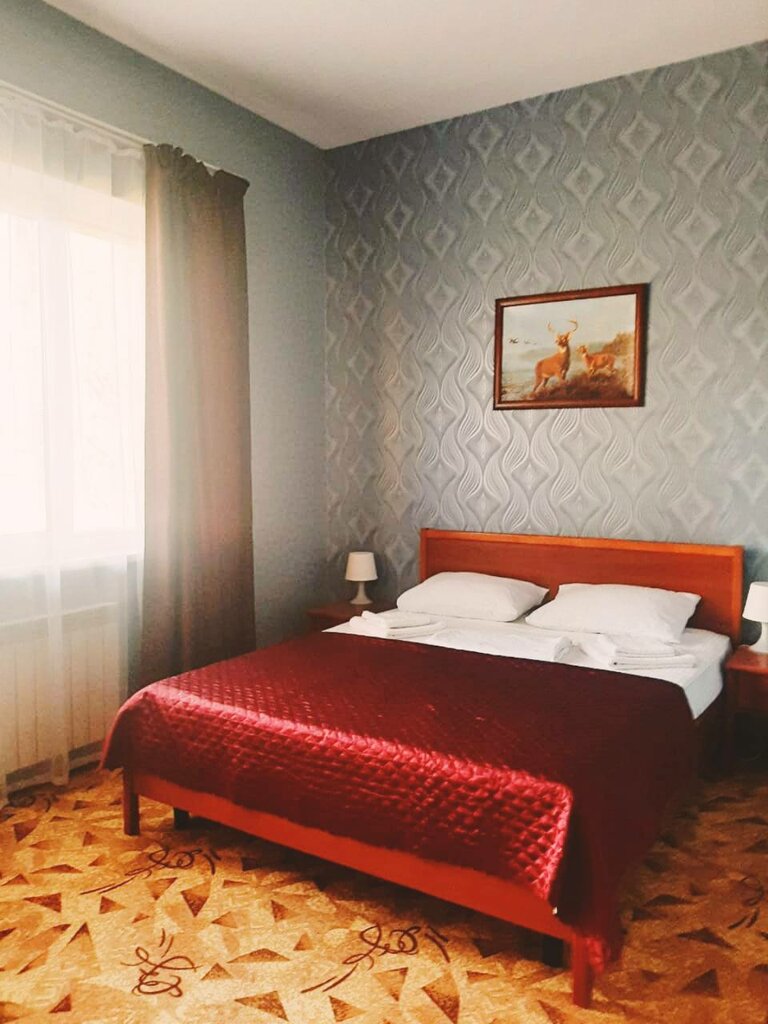 Otel Utomlennyye solntsem, Soçi, foto
