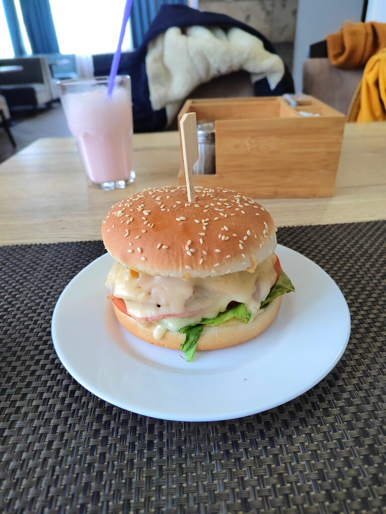 Kafe Olimp kafe ChTUP Sila Voli, Stariye Dorogi, foto