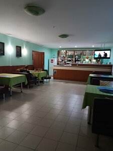 Уют (Sovetskaya ulitsa No:184, rabochiy posyolok Novaya Lyada), otel  Tambovskaya oblastından