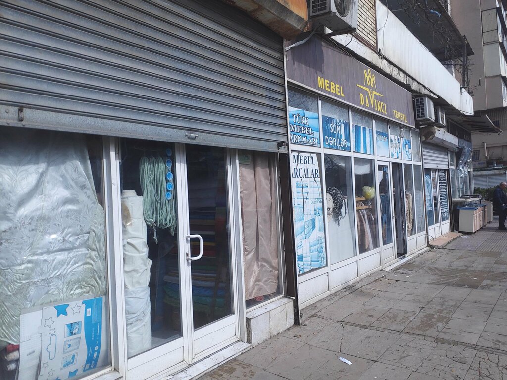 Halı mağazaları Khalcha, tokhuculuq mehsullari ve parcha, Bakü, foto
