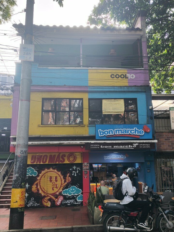 Kafe Bon Marché Medellín Provenza, Medellin, foto