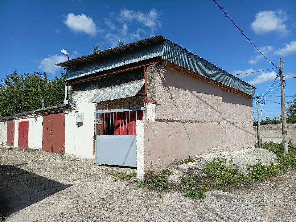 Otomobil servisi Гараж сервис, Kaşira, foto