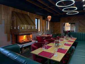 В Настроении (ulitsa Zhukovskogo No:30, derevnya Pekhorka), restoran  Moskova ve Moskovskaya oblastından